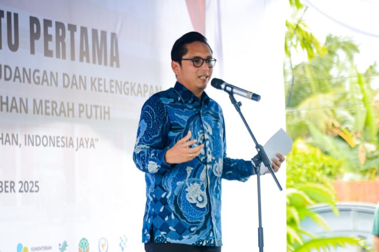 Rico Waas Lakukan Groundbreaking Koperasi Kelurahan Merah Putih, Babak ...